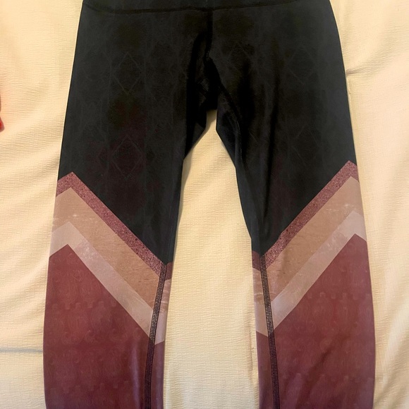 ALO Yoga | Pants & Jumpsuits | Alo Purple Grey Crop Leggings | Poshmark